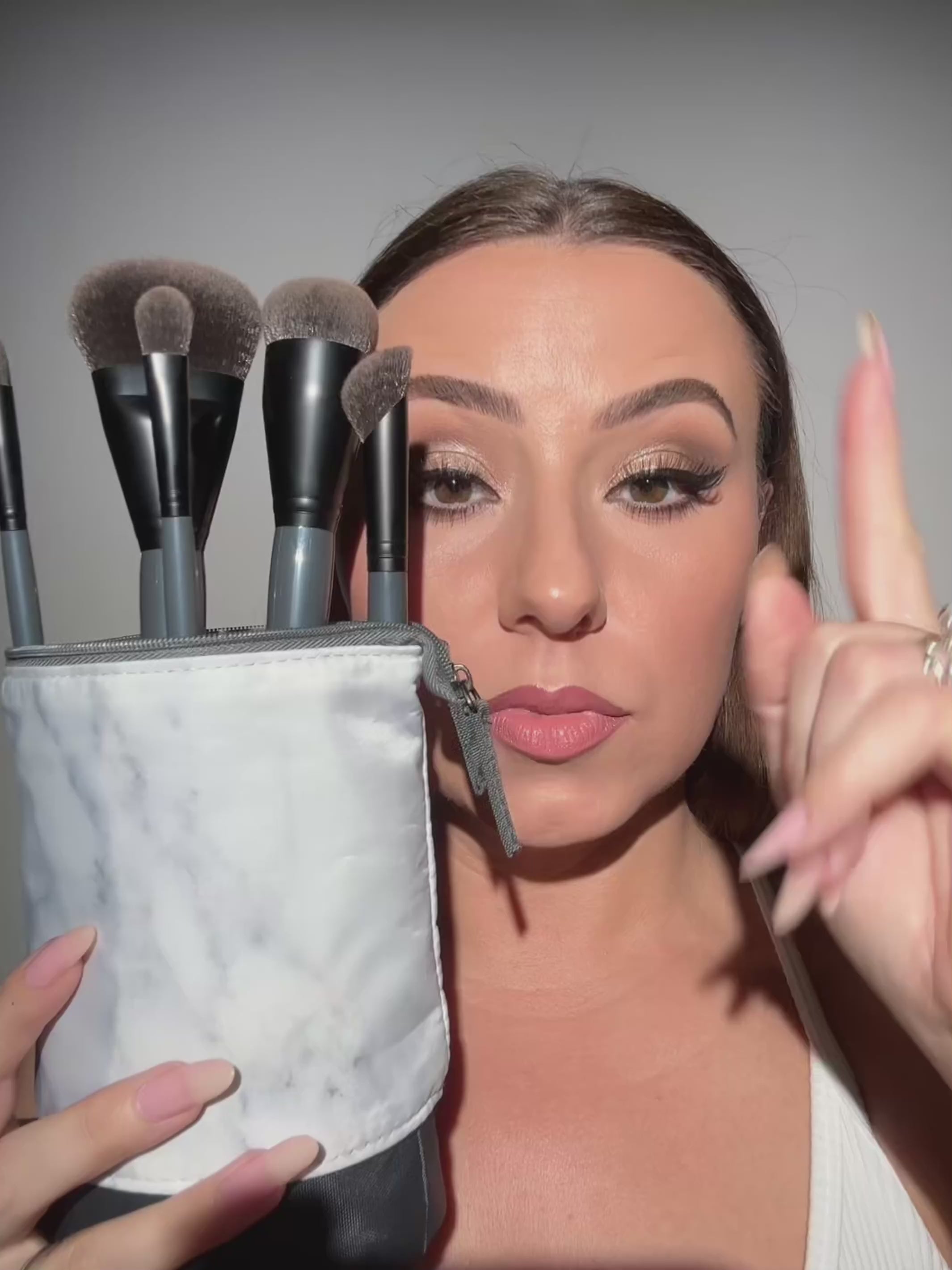 Essential Travel Brush Set – Rose and Ben Beauty